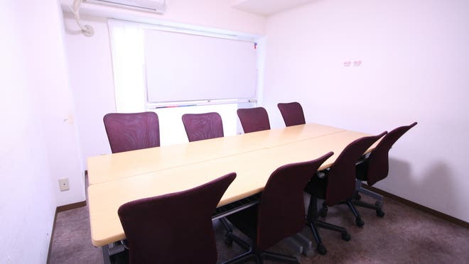 【池袋駅東口3分!9名利用可!】完全個室!綺麗な室内!ホワイトボード完備!コモンズ会議室 池袋東口2の写真4