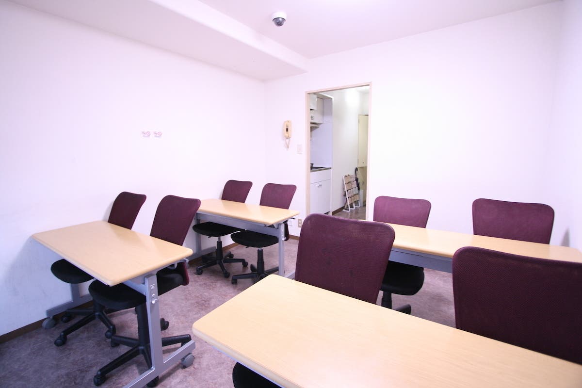 【池袋駅東口3分！9名利用可！】完全個室！綺麗な室内！ホワイトボード完備！コモンズ会議室 池袋東口２の写真5