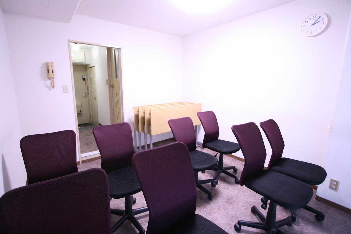 【池袋駅東口3分！9名利用可！】完全個室！綺麗な室内！ホワイトボード完備！コモンズ会議室 池袋東口２の写真10