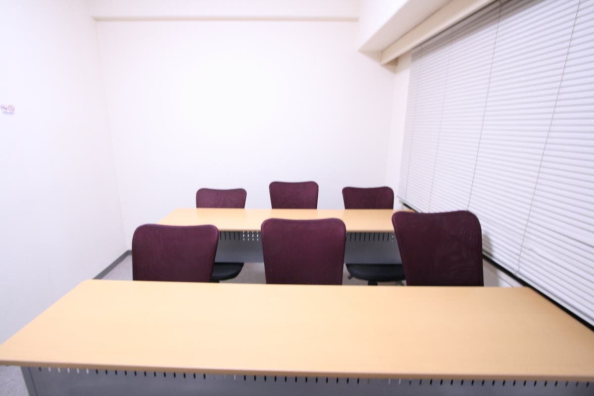 【青山一丁目駅5番出口1分！8名利用可！】完全個室！綺麗な室内！ホワイトボード完備！コモンズ会議室 青山一丁目の写真7