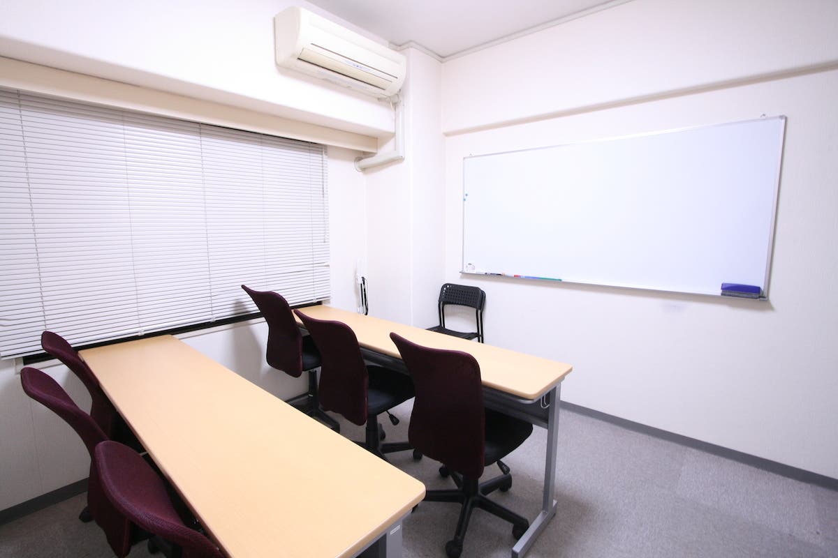 【青山一丁目駅5番出口1分！8名利用可！】完全個室！綺麗な室内！ホワイトボード完備！コモンズ会議室 青山一丁目の写真10