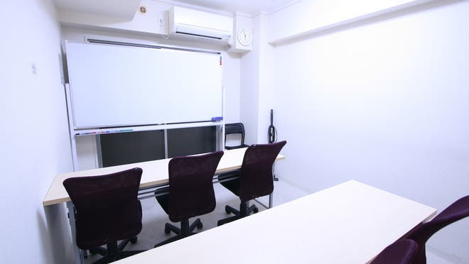 【浜松町駅1分!大門駅A3出口30秒!8名利用可!】完全個室!綺麗な室内!ホワイトボード完備!コモンズ会議室 浜松町大門駅前の写真6