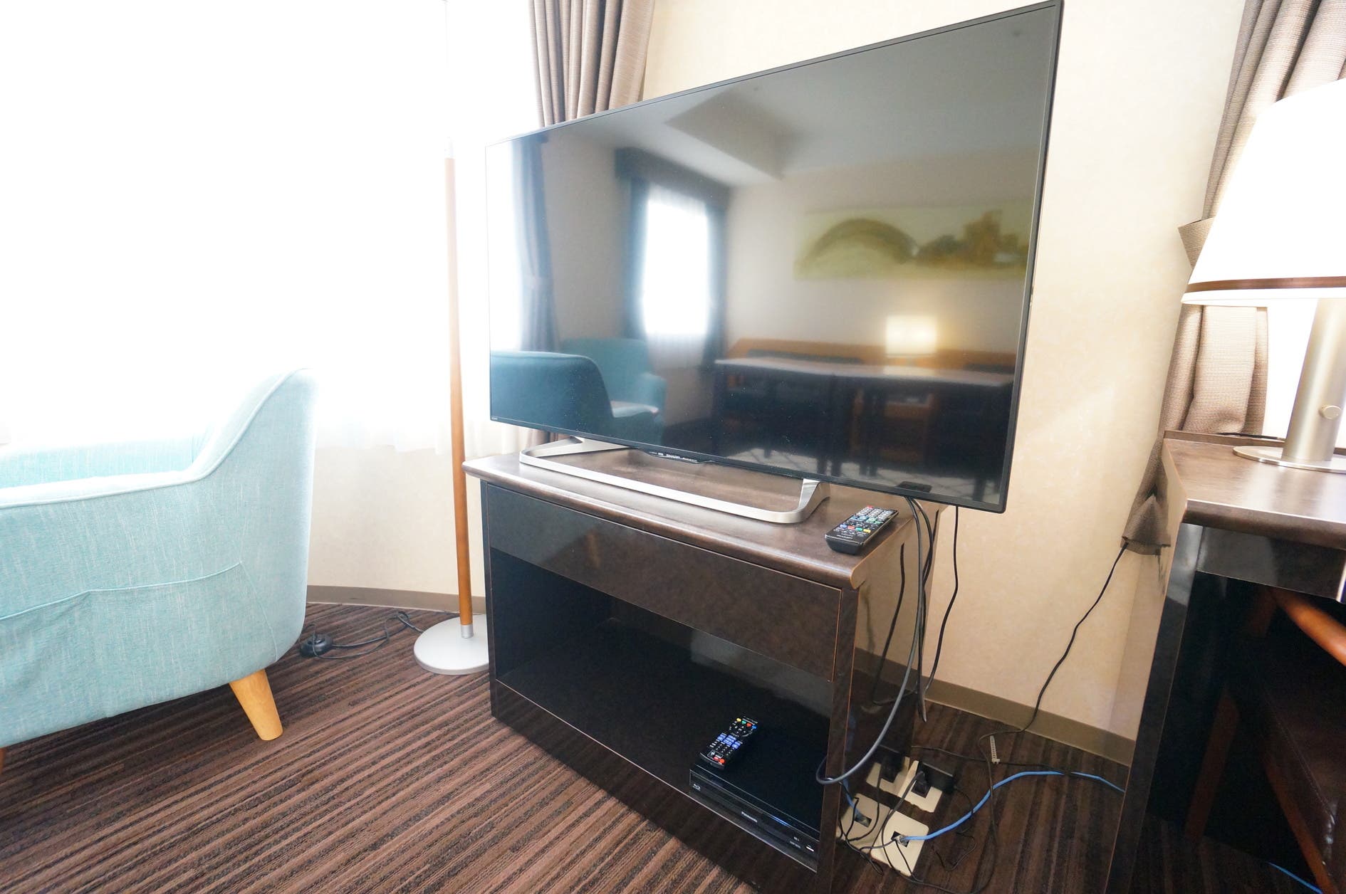 ＜豊橋駅前プライベートスペース828＞豊橋駅から徒歩1分⭐️光回線Wi-Fi/50型テレビあり！パーティー/女子会/ママ会/撮影の写真12