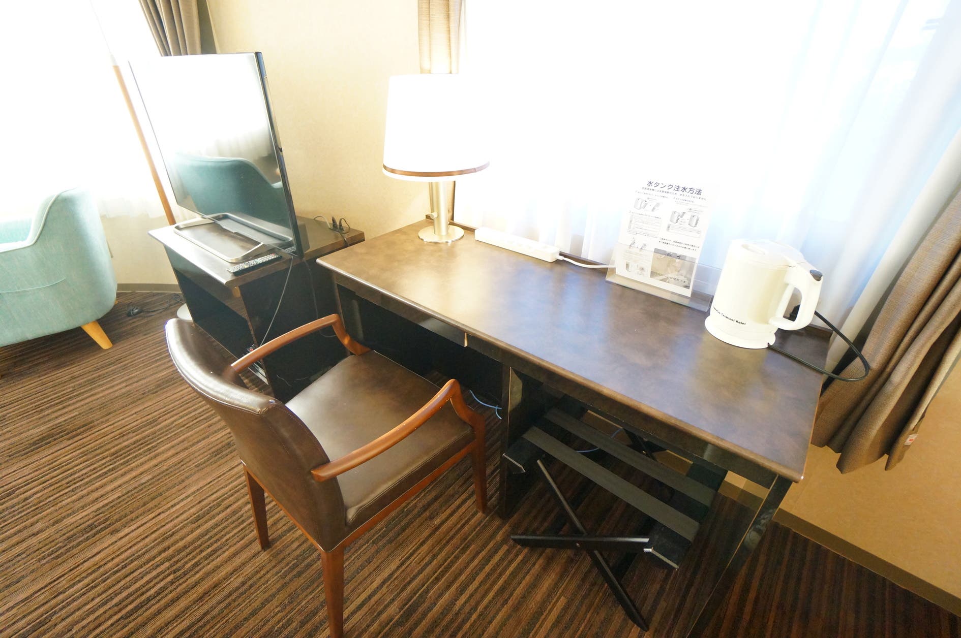 ＜豊橋駅前プライベートスペース828＞豊橋駅から徒歩1分⭐️光回線Wi-Fi/50型テレビあり！パーティー/女子会/ママ会/撮影の写真13