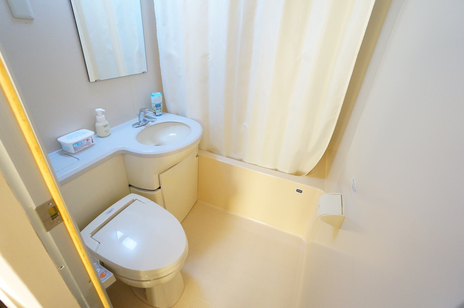 ＜豊橋駅前プライベートスペース828＞豊橋駅から徒歩1分⭐️光回線Wi-Fi/50型テレビあり！パーティー/女子会/ママ会/撮影の写真16