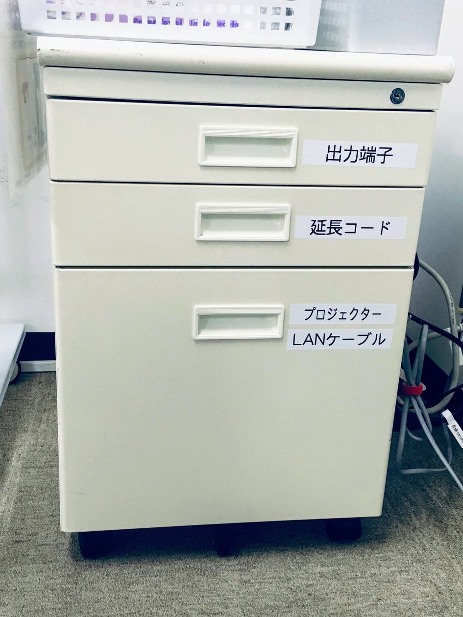 谷町4丁目駅徒歩30秒／18名収容　小・中規模会議・ネット会議・テレワークに【katanaオフィス大阪谷町谷町】の写真7