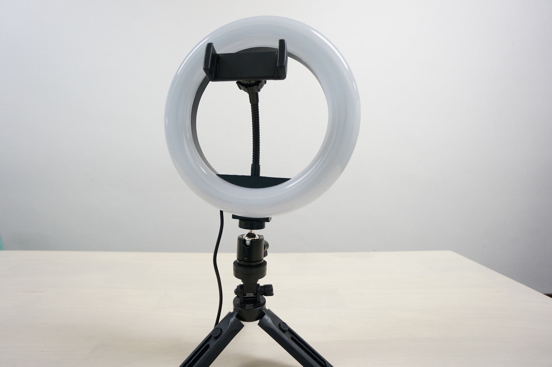 ⭐️光回線導入！⭐️＜京都七条ミニマルオフィス＞完全個室✨モニター/Wi-Fiあり！テレワーク/Web会議,面接/撮影の写真13