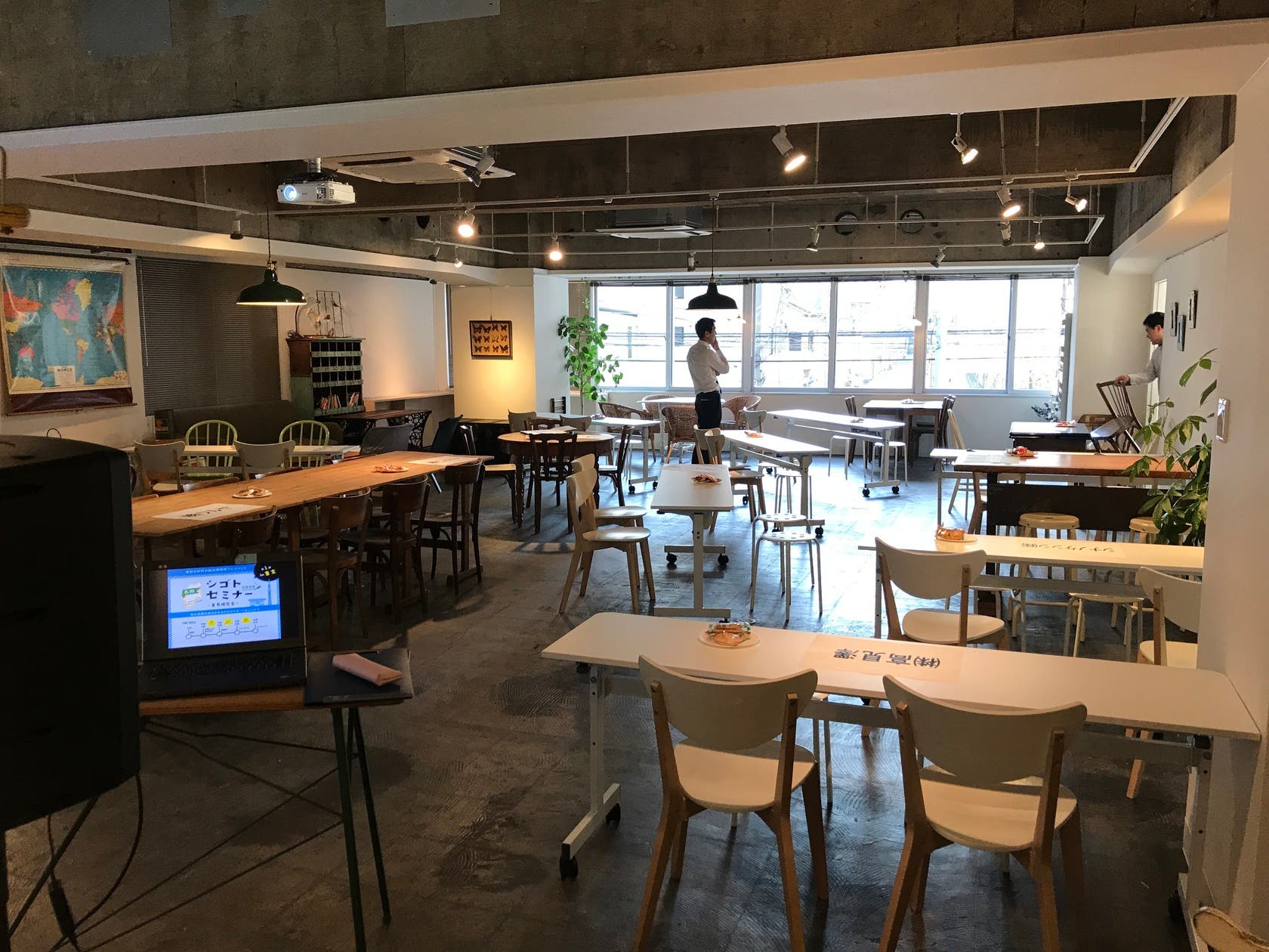 【秋葉原7分・浅草橋4分】広い120㎡/ゆったりとした空間/スタンド100名のイベントスペース/パーティー・セミナーにの写真7