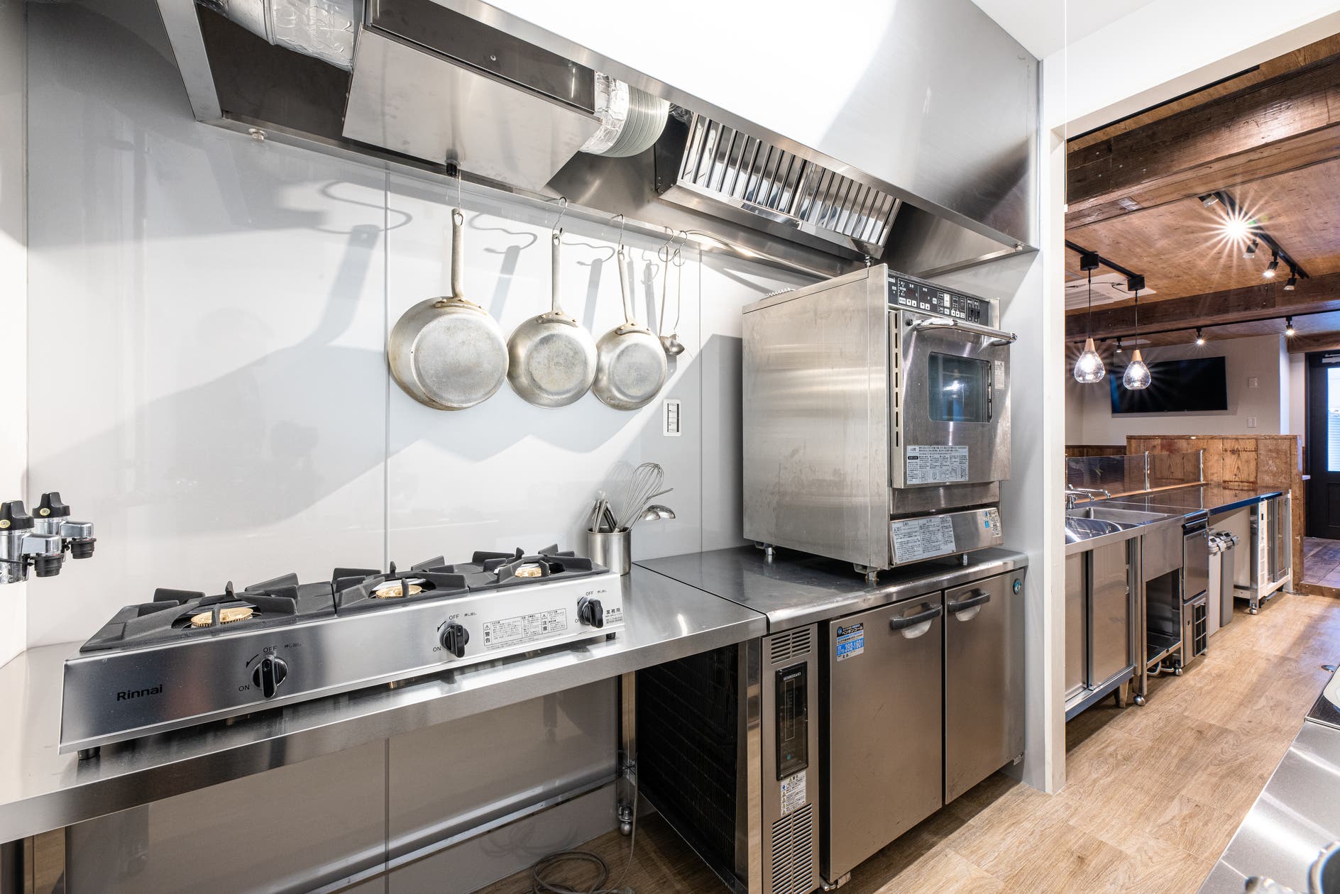 新神戸駅徒歩5分の★シェアカフェ★キッチンスタジオ・シトリン　キッチン付きシェアスペースの写真7