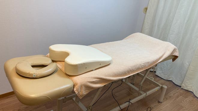 【三鷹徒歩3分】プロ仕様電動昇降ベッド鍼灸・整体・エステ等・初心者も歓迎!の写真7