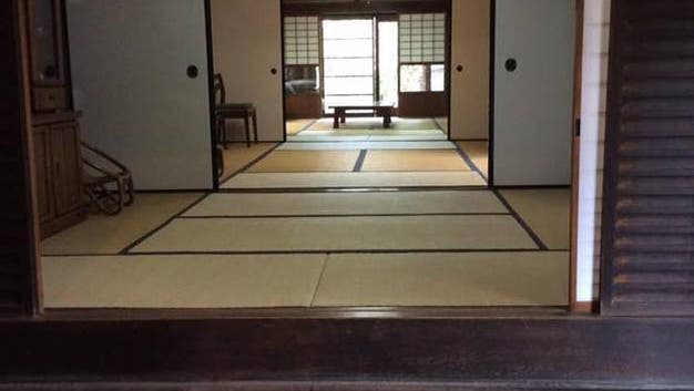 大阪からすぐ!四季を感じる日本庭園・蔵あり。100年以上の歴史ある古民家 広間(3間続きの座敷) の写真5