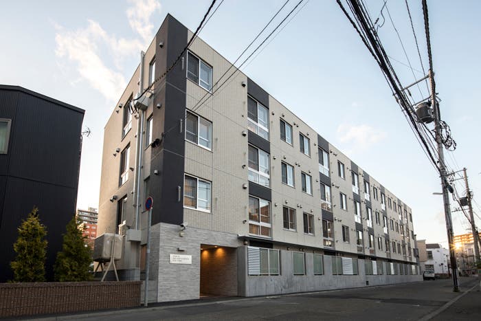 ✨期間限定OPEN✨【西28丁目駅】徒歩1分🚶‍♂️大画面TVで映画鑑賞🎵無料WiFi🎵『202』の写真10