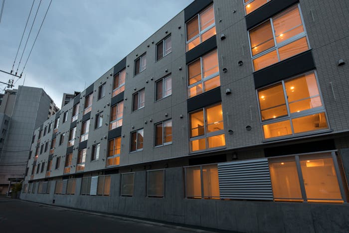 ✨期間限定OPEN✨【西28丁目駅】徒歩1分🚶‍♂️大画面TVで映画鑑賞🎵無料WiFi🎵『202』の写真9