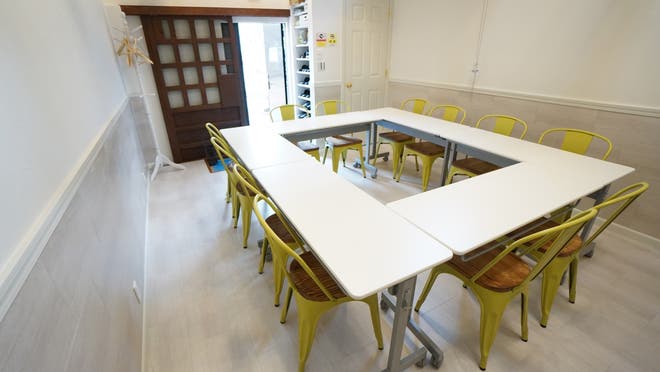 <南烏山レンタルスペースKURA>千歳烏山駅徒歩4分🚃楽器演奏可能🎷譜面台🎼光回線Wi-Fi📶会議/楽器練習/ママ会にも♪の写真7