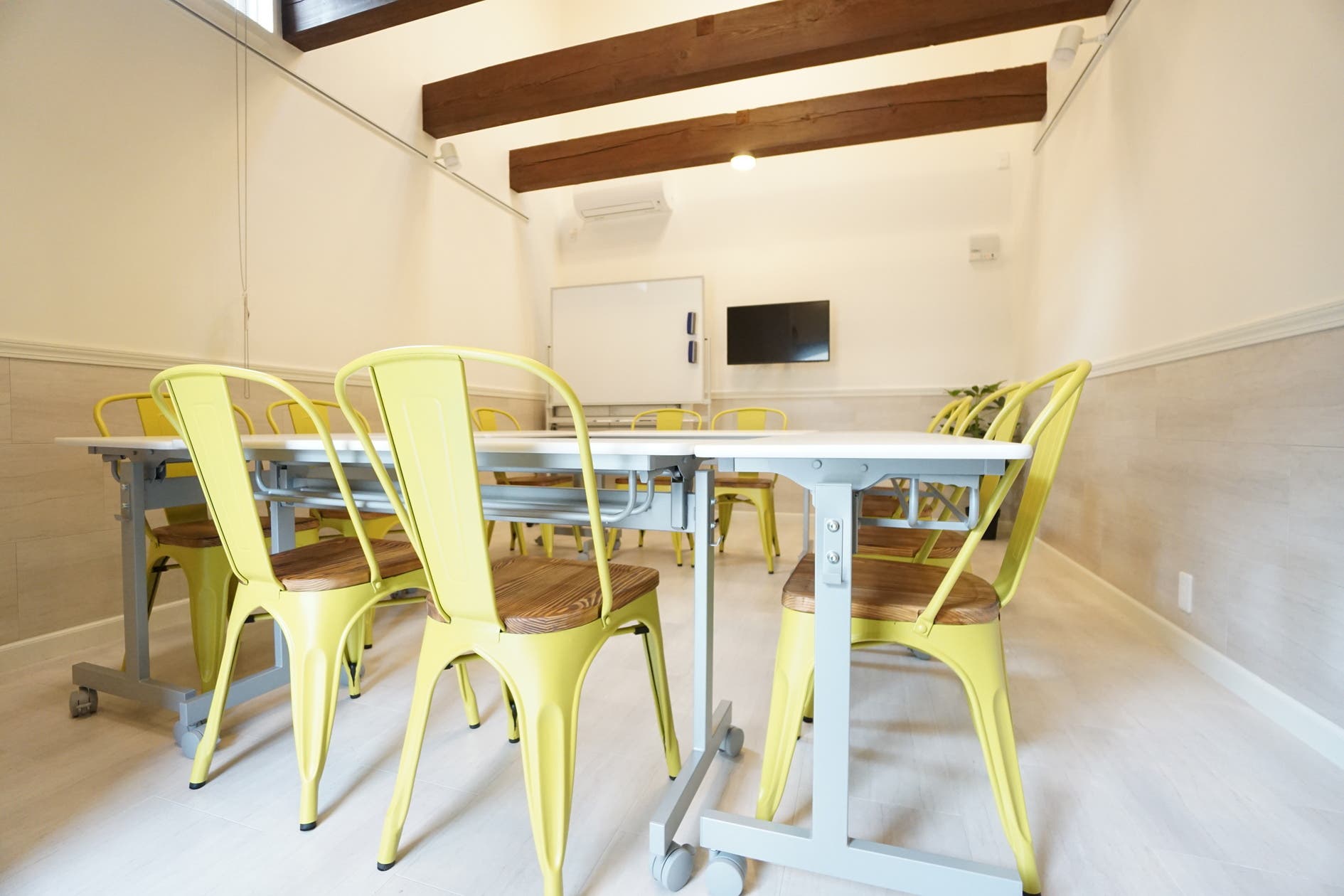 ＜南烏山レンタルスペースKURA＞千歳烏山駅徒歩4分🚃楽器演奏可能🎷譜面台🎼光回線Wi-Fi📶会議/楽器練習/ママ会にも♪の写真10