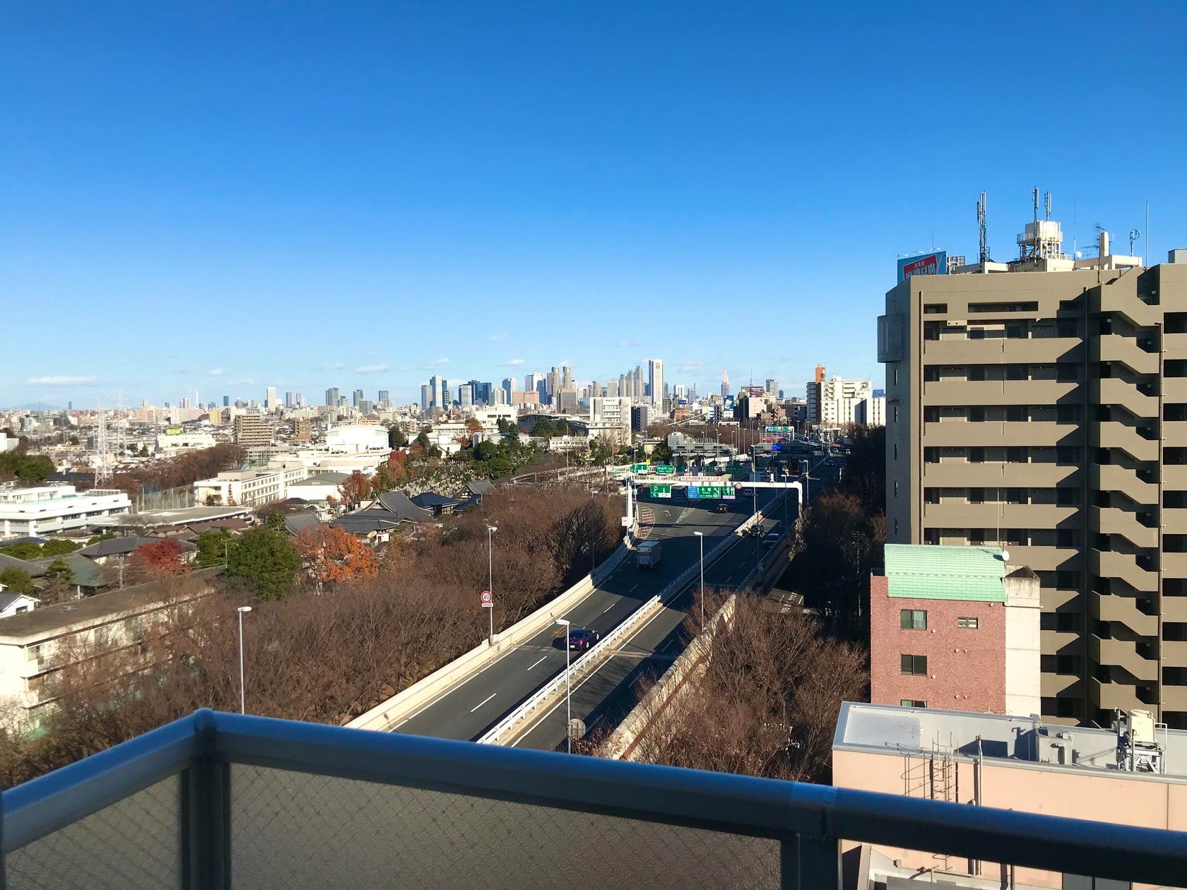 ⭐︎照明器具充実⭐︎コスプレ撮影・ネット動画・PV・CM・再現VTR撮影などに！の写真10