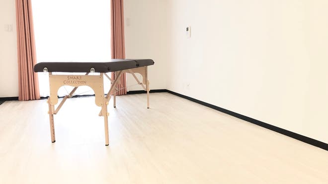 1day割引がお得✨少人数の施術レッスンや販売会にも便利な駅近スタジオ★LaQoo天神橋三丁目スタジオ室の写真5