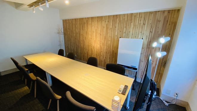 LMスペース上野★高速wifi★大きな窓で換気良好★消毒液有★モニター★広々上質空間★上野駅3分の写真3