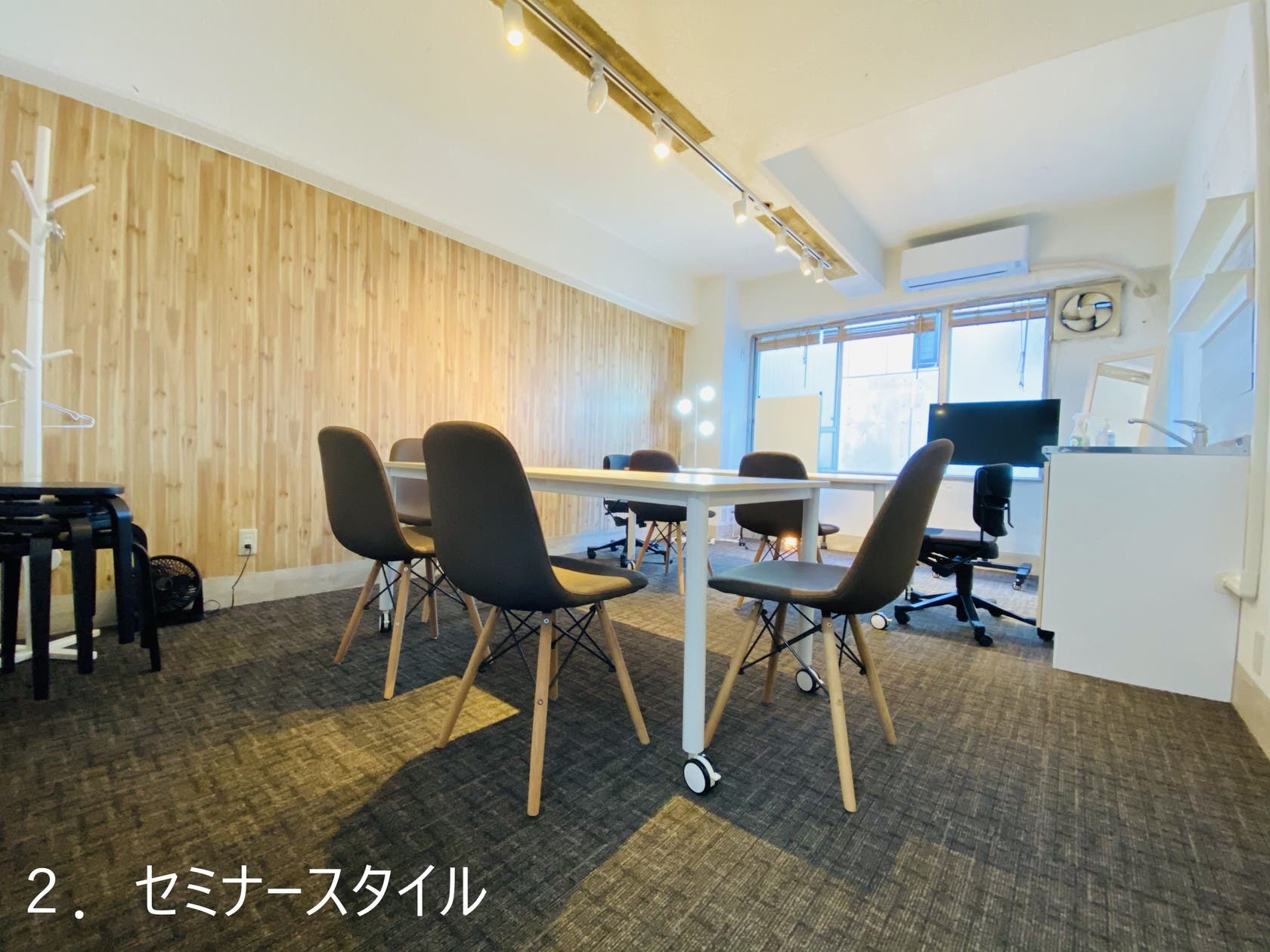 LMスペース上野★高速wifi★大きな窓で換気良好★消毒液有★モニター★広々上質空間★上野駅3分の写真8