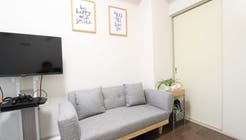【新宿駅8分】ワークスペース/個室/会議💻テレワーク📖撮影⭐️光回線有線+WiFi📱個人レッスン/ココチルーム1の写真3