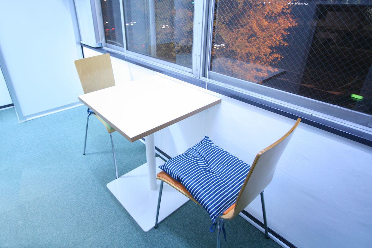 【品川駅徒歩3分！】3名様までの個室利用に！WiFi・モニター完備！エレベーターあり！土足OK！ふれあい貸し会議室 品川No24の写真7