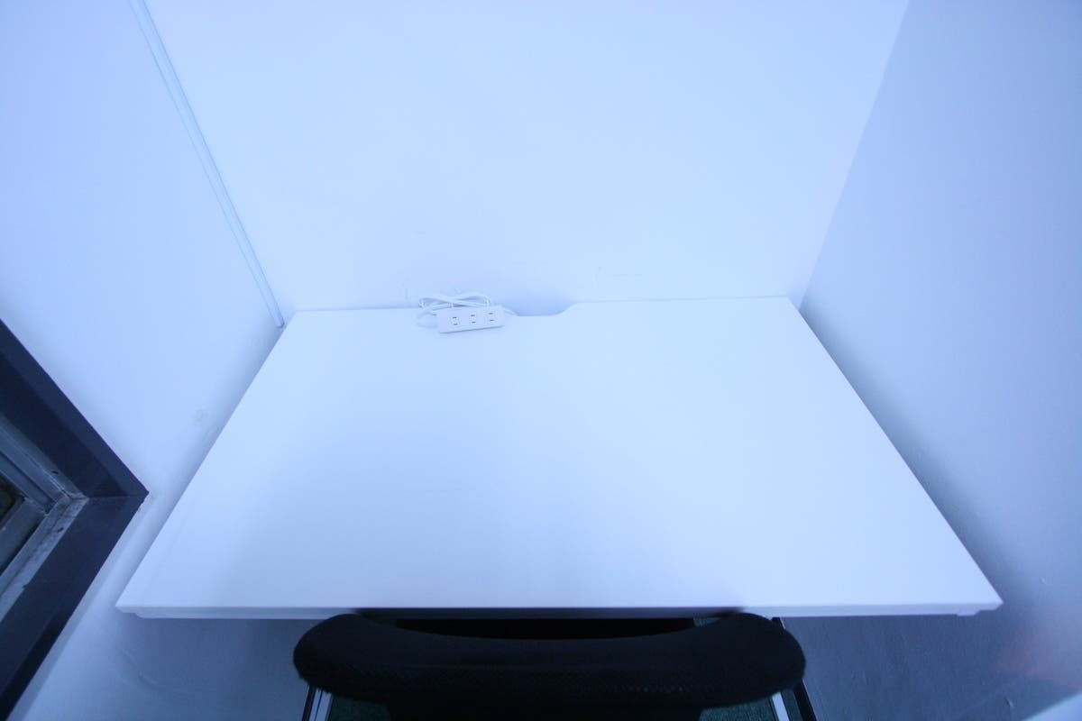 【品川駅徒歩3分！】3名様までの個室利用に！WiFi・モニター完備！エレベーターあり！土足OK！ふれあい貸し会議室 品川No24の写真13