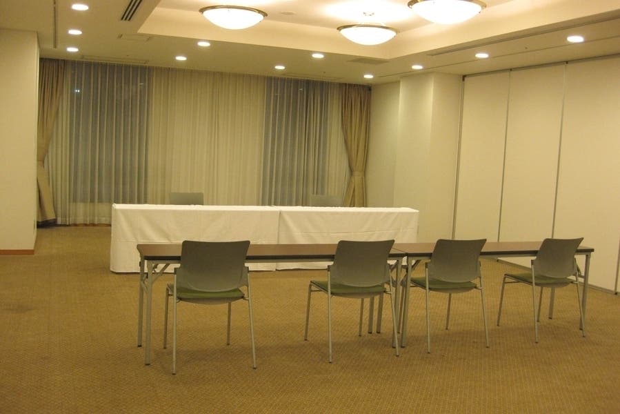 ハートンホール日本生命御堂筋ビル12F大規模セミナー展示会利用に！【コスモス2】の写真2