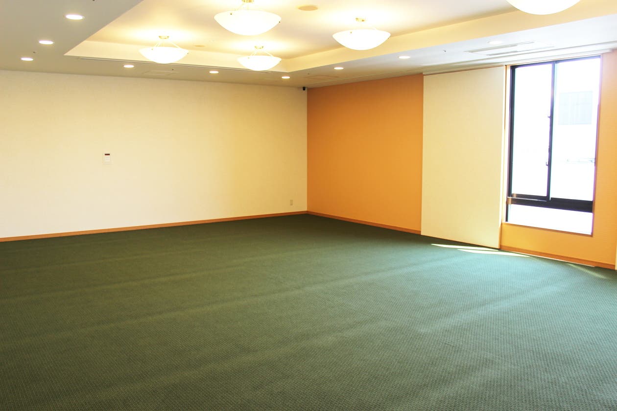 ハートンホール日本生命御堂筋ビル12F大規模セミナー展示会利用に！【タンポポ】の写真4