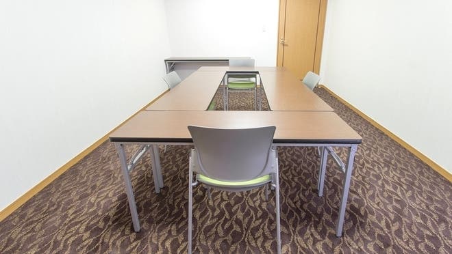 ハートンホール日本生命御堂筋ビル12F大規模セミナー展示会利用に!【スズラン】の写真1