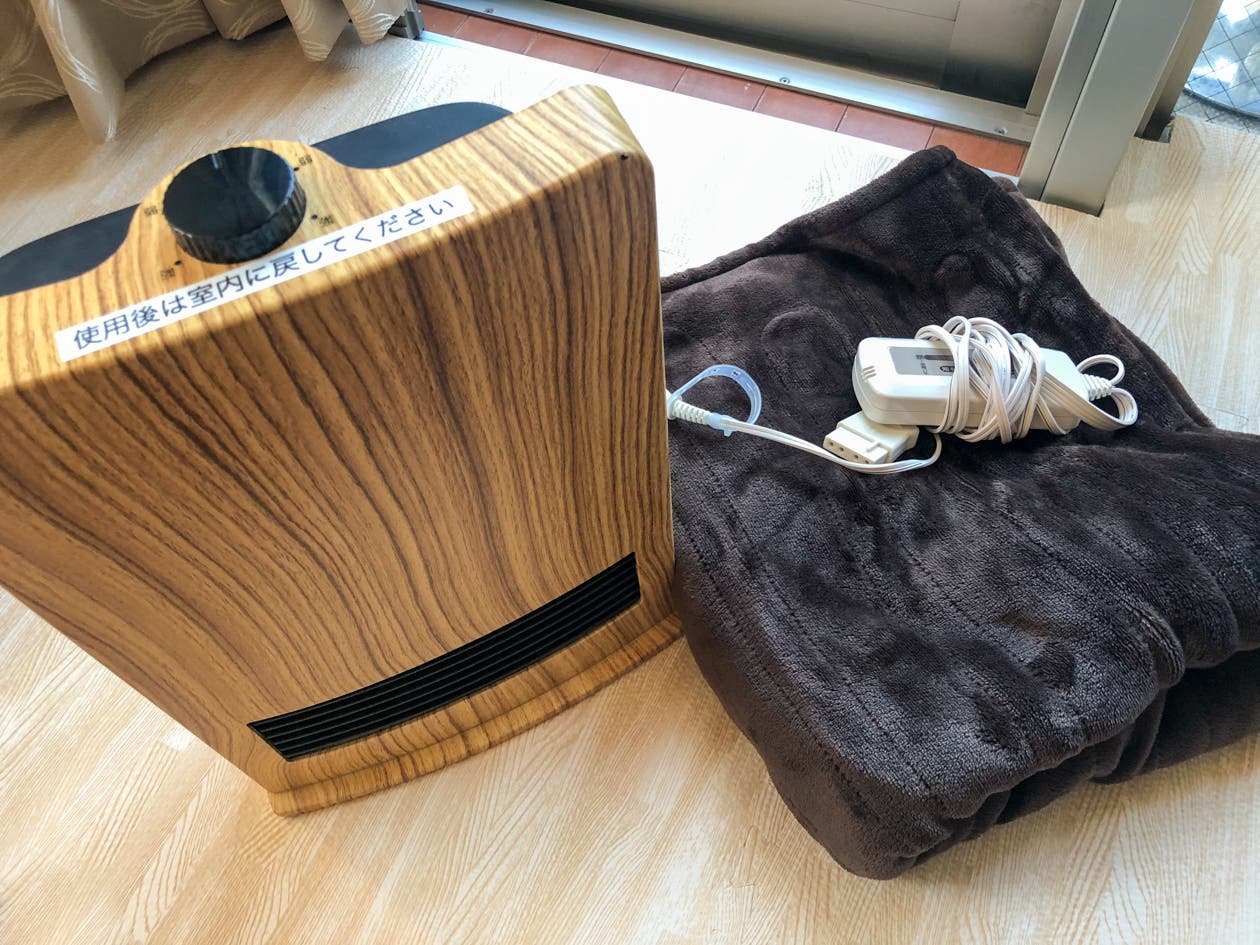 ⛄️電気ヒーター＆ホットカーペットの画像1