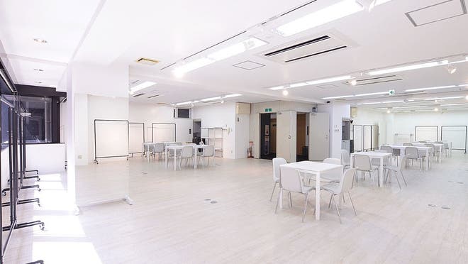 【2F-ワンフロア】南向きの窓から自然光がたっぷり差し込む、日当たり良好の明るい撮影スタジオ。【大阪市中央区】の写真6