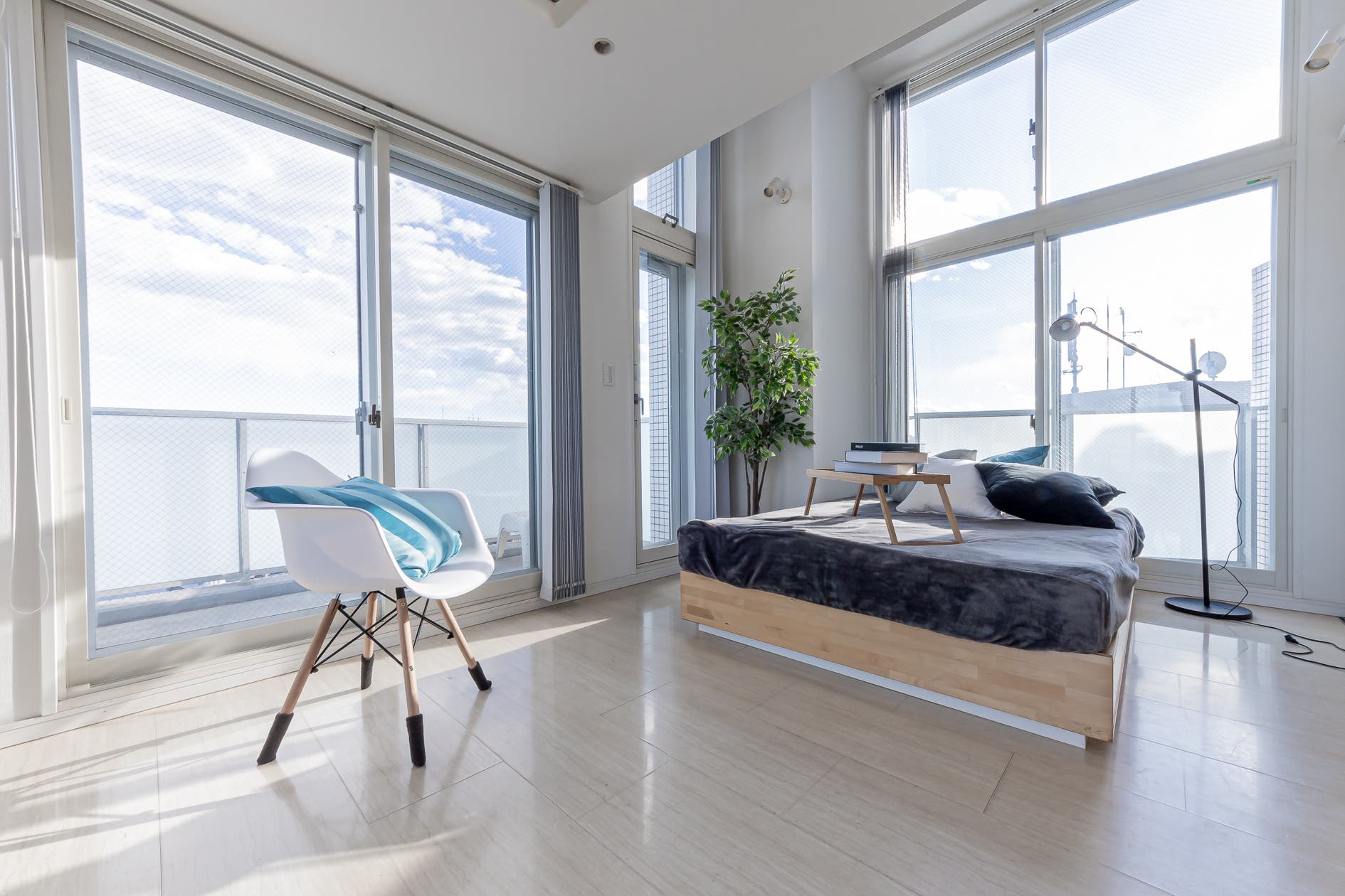 Ｓ１．［天高4m・都会の夜景］新宿の眺望を独占できるハウススタジオの写真9