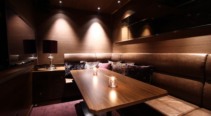 【恵比寿駅 徒歩2分】パーティースペース♪VT～Violet Tiger～恵比寿店 バイオレット31卓☆★
