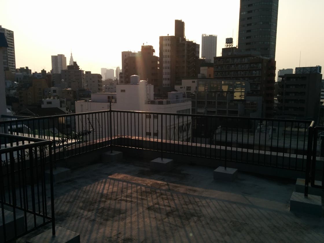 新宿区　四谷　荒木町屋上　撮影に絶好の立地です。商用撮影、個人撮影、コスプレ撮影にも最適の写真4