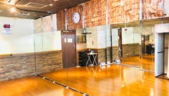 【川崎駅徒歩5分】ダンスができるレンタルスタジオ!24時間営業、大型鏡、フローリング★当日予約も可能!ダンス以外でも使えますの写真3