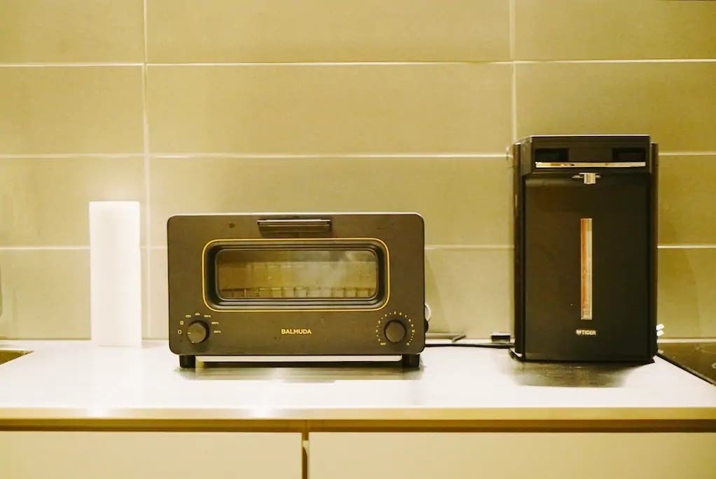 キッチンとシャワー付きリノベスペース！女子会・誕生日会・ママ会・コスプレ撮影・会議利用などに！の写真5