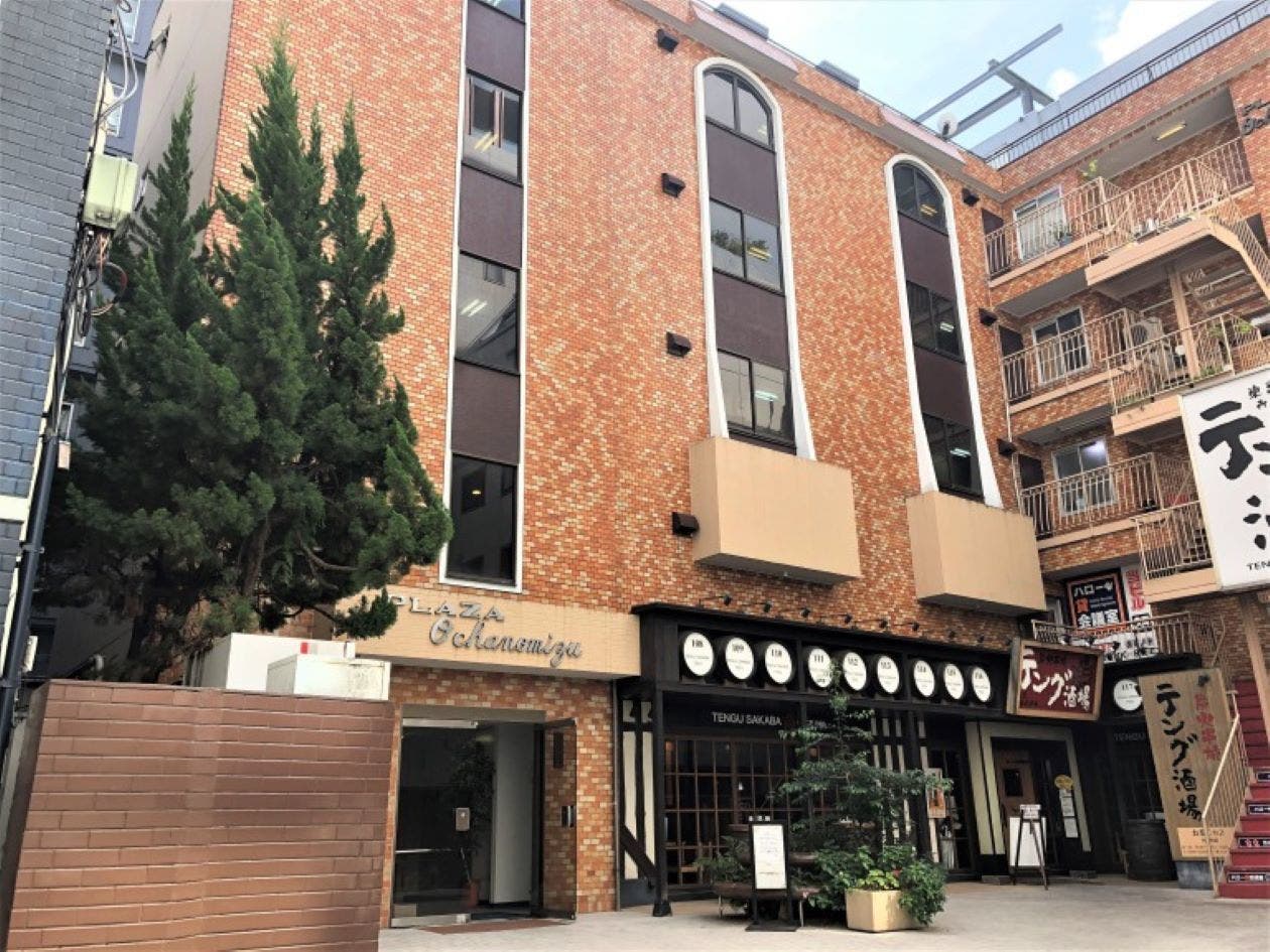 【御茶ノ水】駅チカ、好立地の貸会議室！（RoomC:12名）の写真2