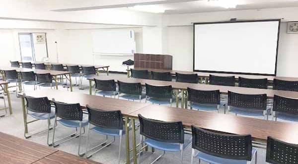 【石川町駅】JR根岸線石川町駅を出てすぐ！アクセス抜群の貸会議室