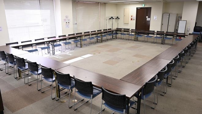 アクセス良好!最大72名収容の大会議室 NATULUCK湯島駅前店 会議室の写真3