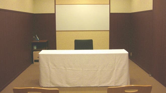 ハートンホール本町 旧伊藤忠ビルB1【アサガオ】の写真1