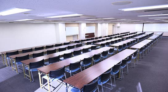 駅チカで講演会、セミナー、パーティーなど様々な用途に　NATULUCK神保町 10階大会議室