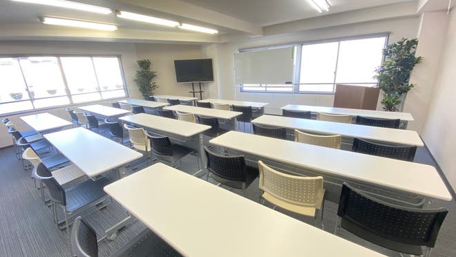 🎯新大阪駅徒歩1分🎯【インボイス対応で経費も安心】🌈隣に控室用意可能(要予約)🌈追加料金不要🌈◆お気軽会議室新大阪terra◆の写真5