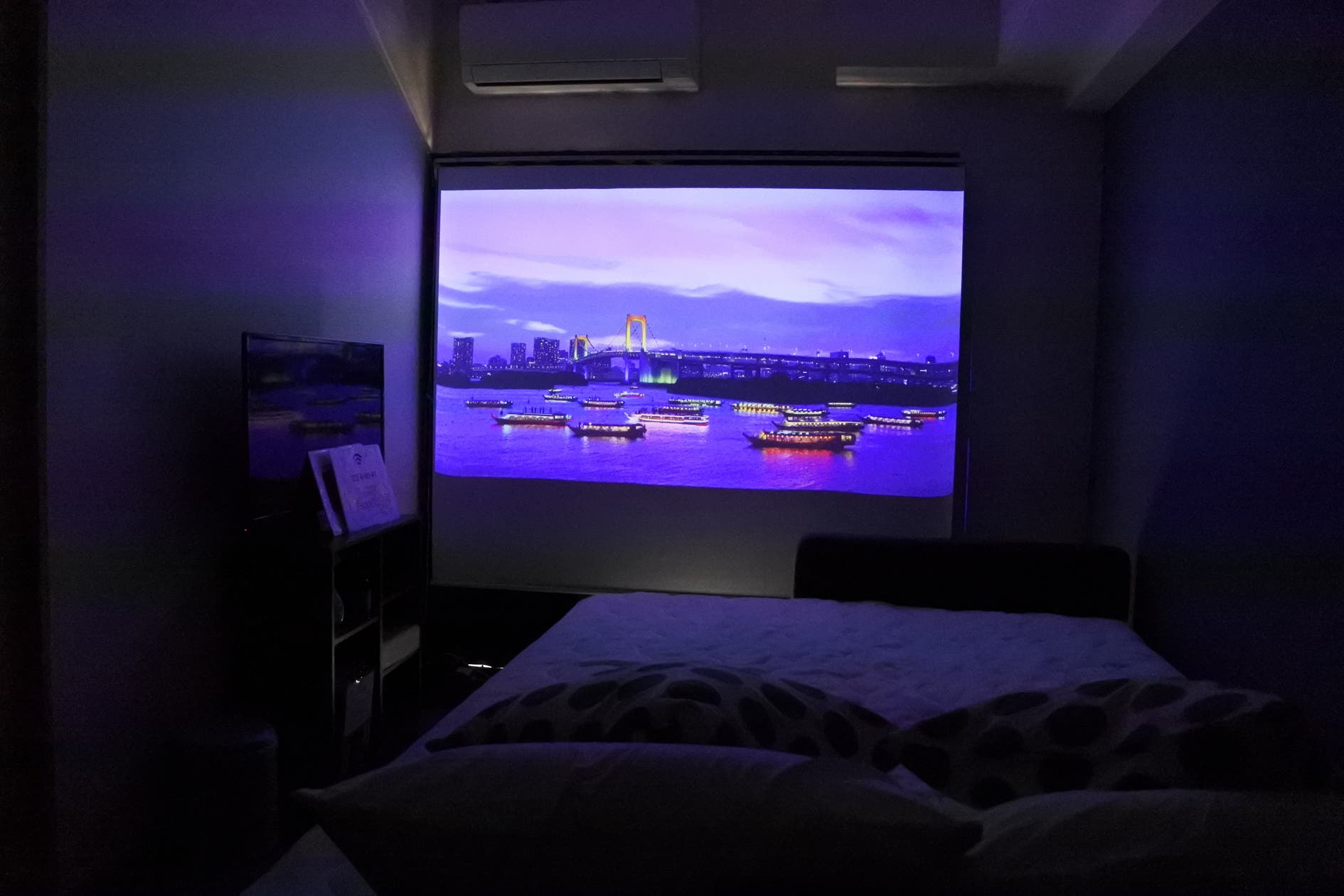 ③【迫力の映像鑑賞🎬】博多再認識！各種VOD視聴📺ヲタ活・推しメン誕生日会🎉少人数でまったり時間にも🎵の写真5