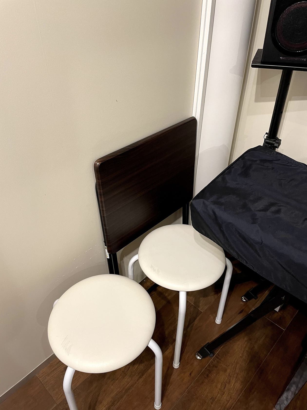 【Bst】清潔で快適、24時間OK。高速フリーWiFi、スピーカー、電子ピアノ完備。テレワークレッスン練習お稽古撮影等の写真10