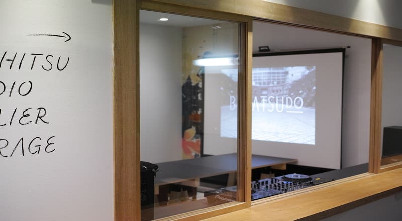 【横浜みなとみらい】BOOTH／DJや動画・音声収録、ミーティングにどうぞ！音響機材・吸音設備完備。控室などとしてもご利用可能。
