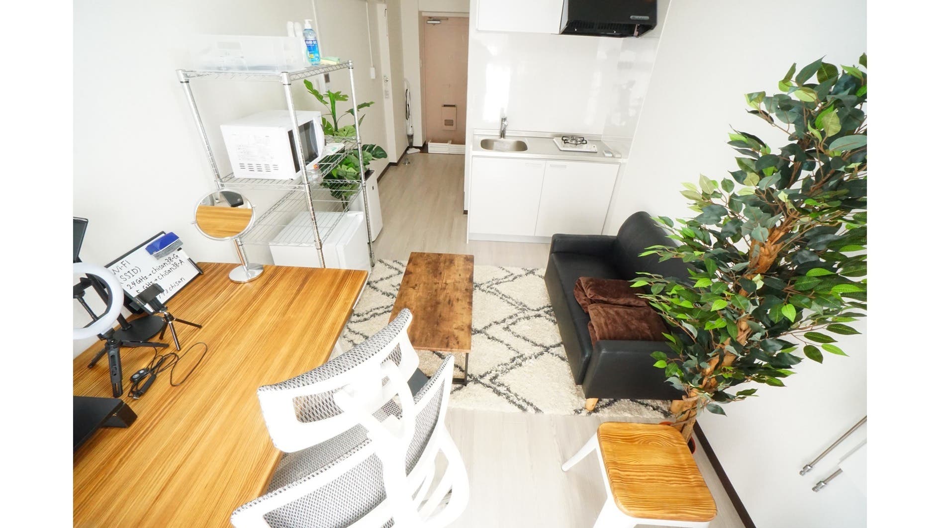 ＜Proud Room名古屋＞名古屋駅駅徒歩5分！光回線/モニター/Wi-Fiあり！テレワーク/Web会議,面接の写真5