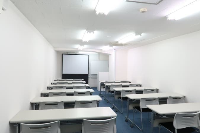 【秋葉原7分/浅草橋4分】ロの字着席16名　会議・商談・役員会向けの会議室、高速Wi-Fi/ホワイトボード完備の写真4