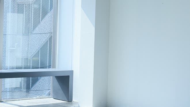 渋谷OZstudioガラス張りの白い空間の写真23