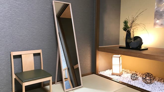 【清掃時除菌実施】四条駅/烏丸駅徒歩2分・光Wi-Fi・49インチモニタ・緑茶サービス!おしゃれな京風スペース!の写真11