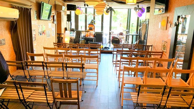 ✨桟橋付きテラスで非日常空間✨【貸切BBQ】Lounge CRIB★本格的BBQ!テラスには可動式の屋根があり雨天も安心‼の写真5